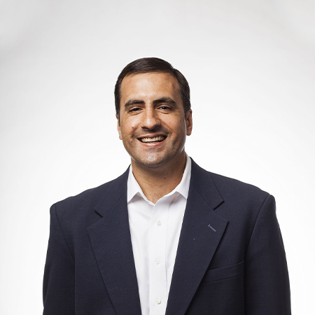 James Tavernelli Named Vistage Impact Award Winner - KLH Engineers